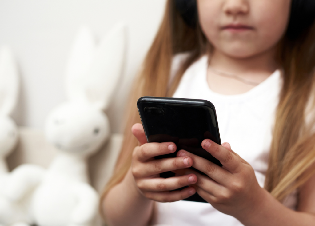 Homepage - CyberSafeKids